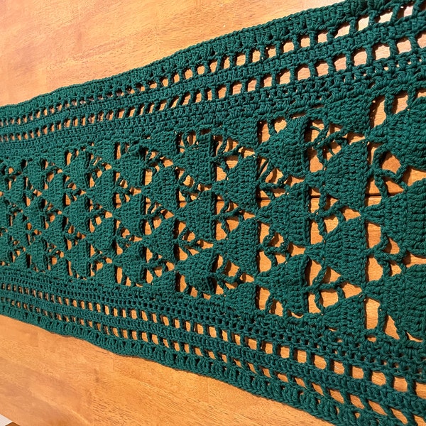 Crochet Pattern, Alpine Table Runner, Doily, Table Scarf, Holiday Table ...