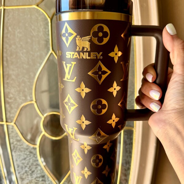 STANLEY Man's Best Friend Full Wrap Engraved STANLEY Peanut the Gang ...