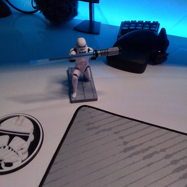 Stormtrooper Pen Holder | Star Wars Desk Toy | 3D Printed Collectible ...