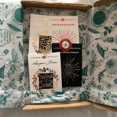 Lady Macbeth Enamel Pin Shakespeare's Heroines Collection Book Lover ...