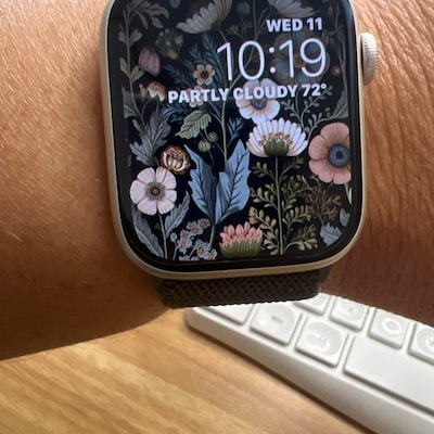 Floral Apple Watch Face, Feminine Watch Face Flowers, Watercolor Apple ...
