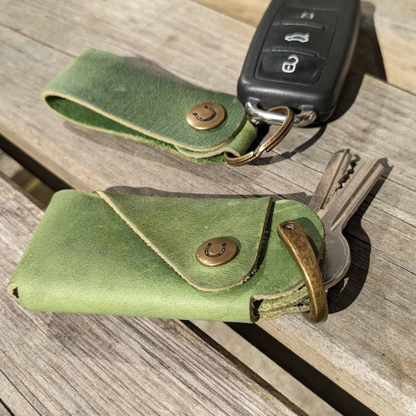 Minimalist Key Holder / Organiser Vegetable Tanned Crazy Horse Style ...