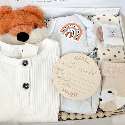 Summertime Pregnancy Gift Box, Expecting Mom Gift, New Mom Care Package ...
