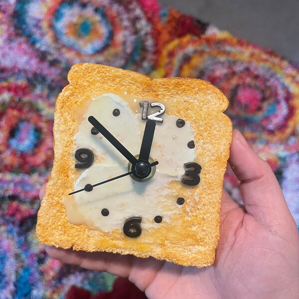 Apple Pie Clock - Etsy