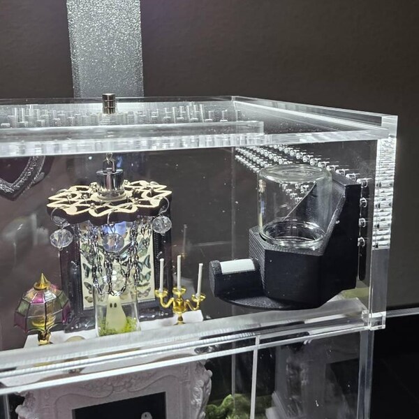 Custom Jumping Spider Enclosure From Kritter Kribs With Magnetic ...