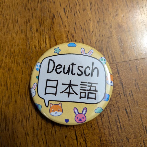 I Struggle to Hear in Noisy Places Badge Pin Sensory Gift Loud Noises ...