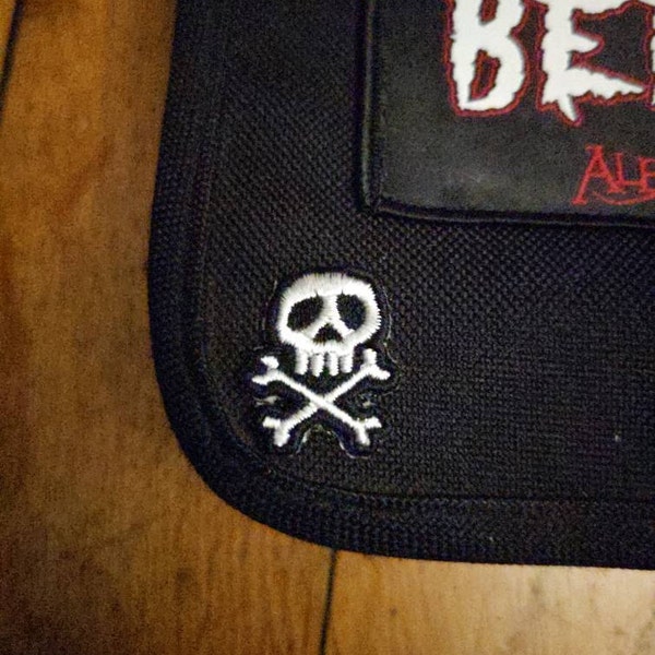 Embroidered Skull and Crossbones Patch With Hook Type Backing - Etsy