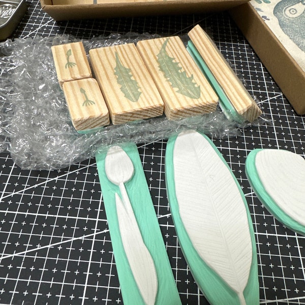 Anatomy of a Tree, Structure of Timber Stamp, Tree Rings, Montessori ...