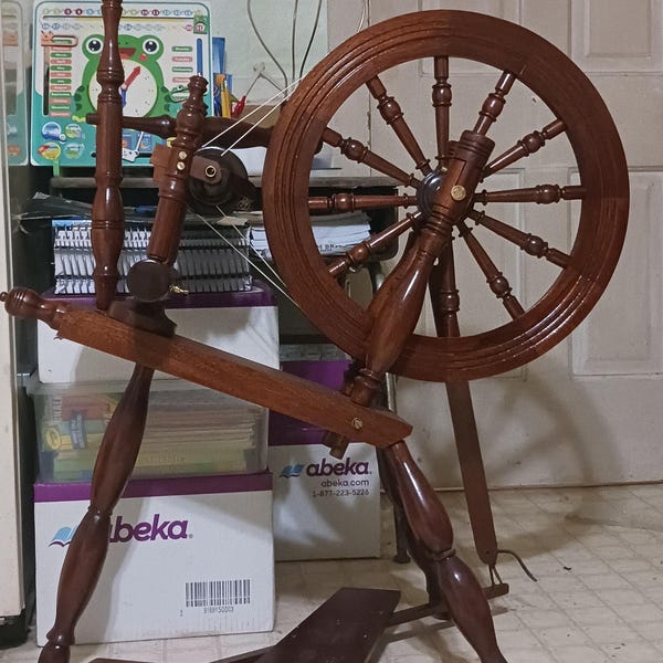 Cherry Colonial Spinning Wheel - Etsy