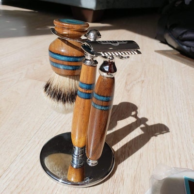 Razor Handle Mach 3 and Natural Edge Box Men's Shaving Gillette ...