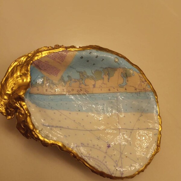 Florida Keys, Key West Map Oyster Shell Ornament, Decoupage Shell ...