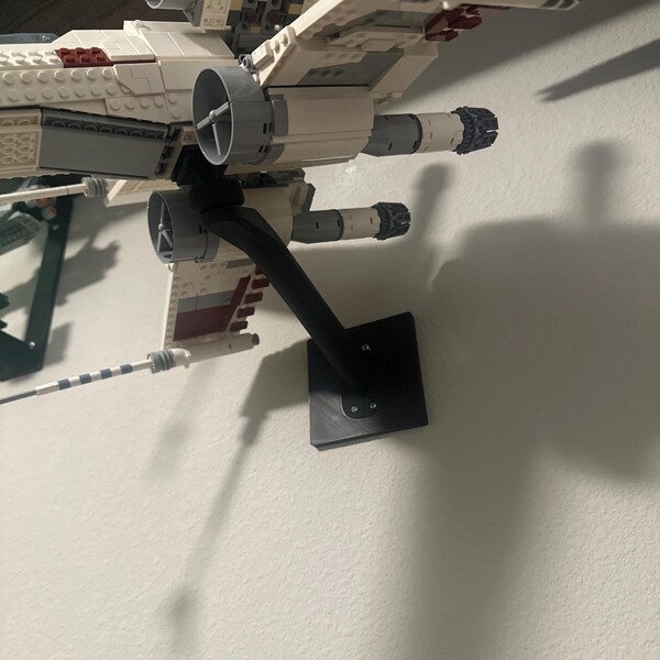 Adjustable Wall Display Stand/mount for LEGO® UCS X-wing Starfighter ...