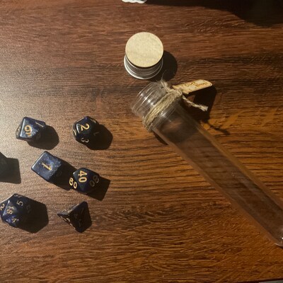 Dnd 7 Dice Set in Potion Flask, portal Fluid Green Yellow D&D ...