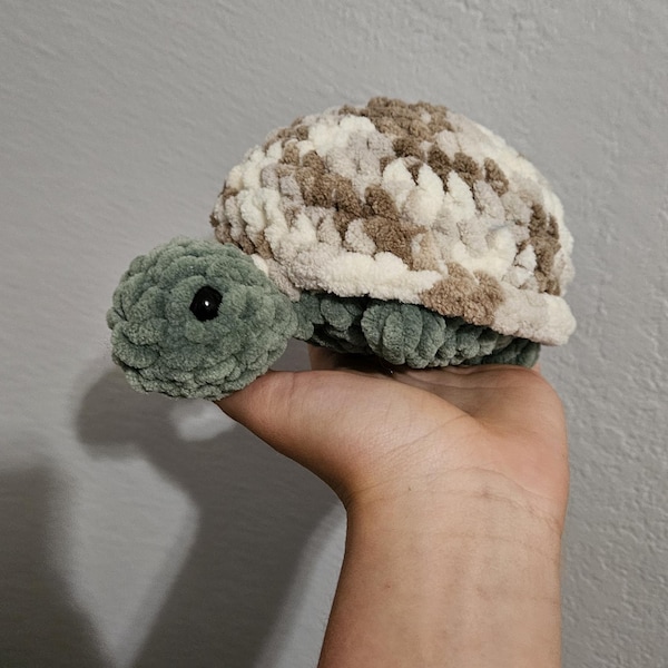 Crochet Frog Plushie, Spring, Stuffed Animal, Amigurumi, Plushie, Frog ...