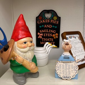 Corelle, Ivy Pattern, Vintage, 7x 5.5 Air Tight Lidded Ceramic Storage ...