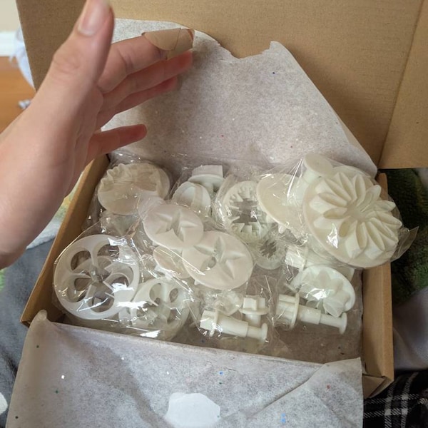 Happy Birthday Cookie Cutter Outline | Script Text Cookie Cutter ...