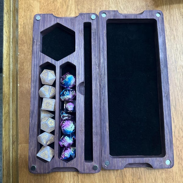 Dungeons Box™ D&D Dice Box – USA Made | Handmade Hero Dice Vault ...