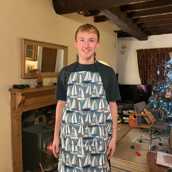 Easy Adjustable Apron Sewing Pattern: Beginner Friendly (downloadable ...