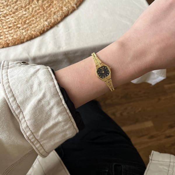 Vintage Le Chat Gold Tone Watch: Ladies Gemstone Wristwatch - Etsy