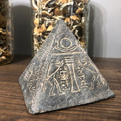 Egyptian Statue Pyramid / Pyramidion Featuring Thoth Adoring the Rising ...