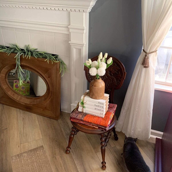 Seasonal Book Stack - Etsy