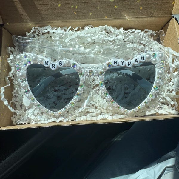 Custom Name Seashell Wine Glasses, Wedding Bridesmaids Gift,beach Shell ...