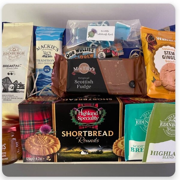 Irish Gift Hamper | Ireland Snack Gift | Gift Box From Ireland | Irish ...