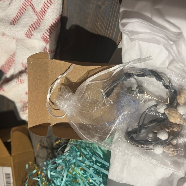 Clam Shell Trinket Dish - Hedgehog Design ~ Handpainted, Decoupaged ...