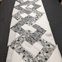 PDF Pattern for Interlocking Squares Table Runner DIGITAL - Etsy Canada