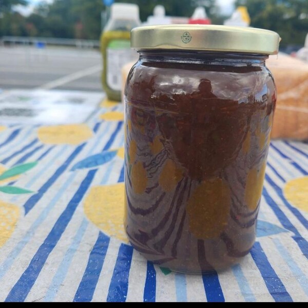 Whole Fresh Scotch Bonnet Peppers. Fresh Pods of Genuine Scotch Bonnets ...