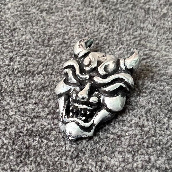 Fan Designed the Expanse Amos Oni Cosplay Pin - Etsy