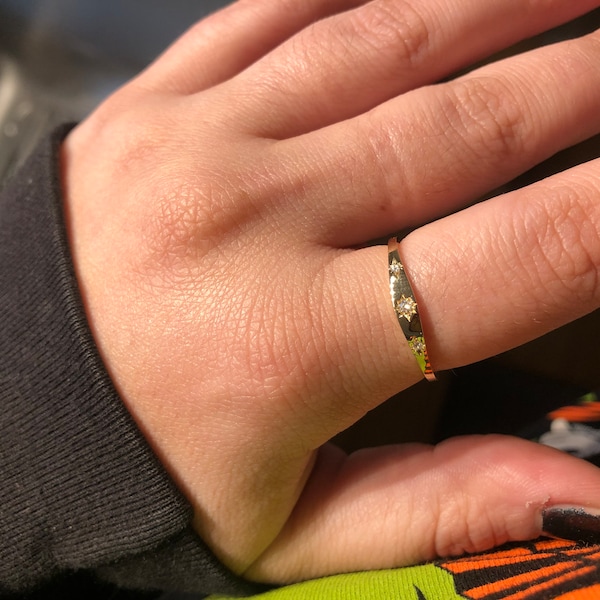 Star Setting Diamond Stacking Ring / 14k Gold Dainty Delicate Minimal ...