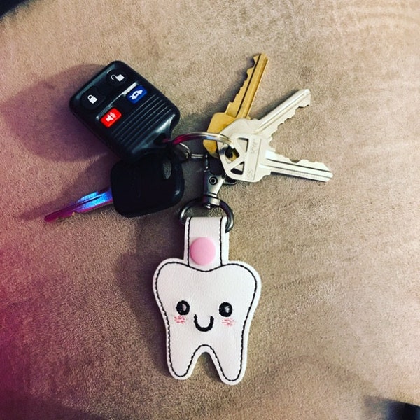 TOOTH KEY FOB. Tooth Snap Tab. Dental Key Fob. Dental Love. Key Chain ...