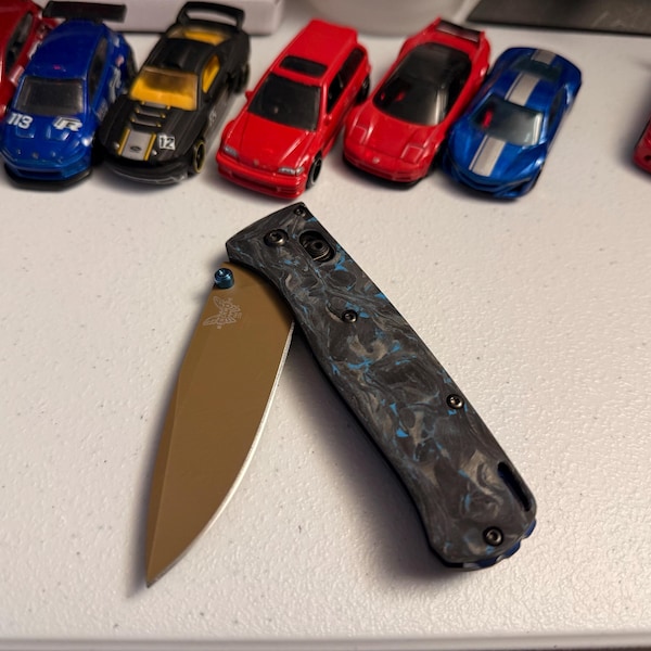 Benchmade Bugout 535 Replacement Scale Kit CARBON FIBRE Blue Flake ...