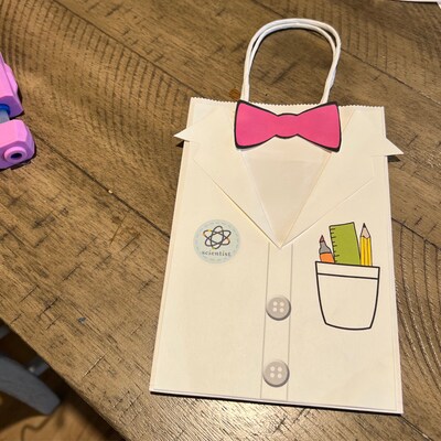 Scientist Favor Bags Candy Bag Party Favors Mad Scientist Lab Coat ...