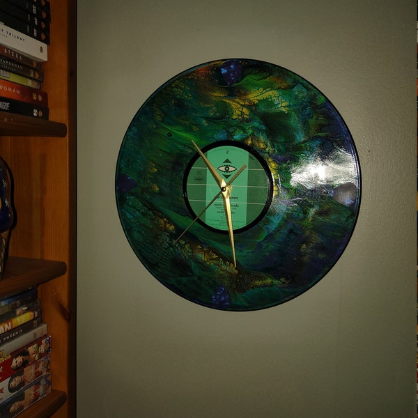 Vampire Slayer Kit, Shadow Box, Dracula Memorabilia, Crucifix, Rosary ...