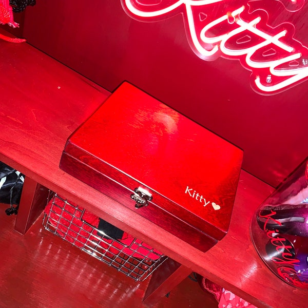 Red Wooden Gift Box / Keepsake Box 8.66 X 6.50 X 2.16 Inch / Red Box ...