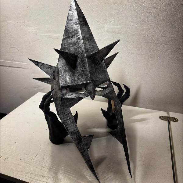 MEDUSA Mask - Make Your Own Medusa With This Low-poly Paper Mask ...