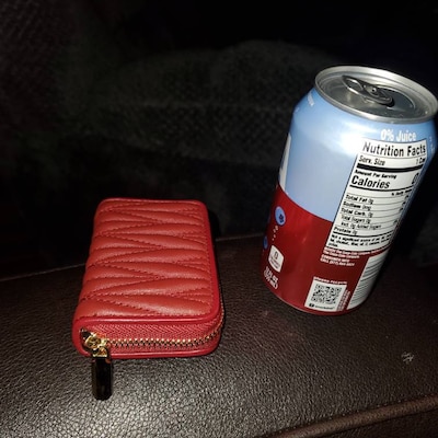 AG Wallets Quilted Genuine Leather RFID Credit Card Holder, Zip Around ...