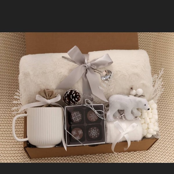 Winter Gift Box Best Friend, Christmas Gift, Holiday Gift Box for Women ...