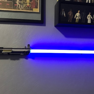 Horizontal Lightsaber Wall Mount, Lightsaber Mount - Etsy