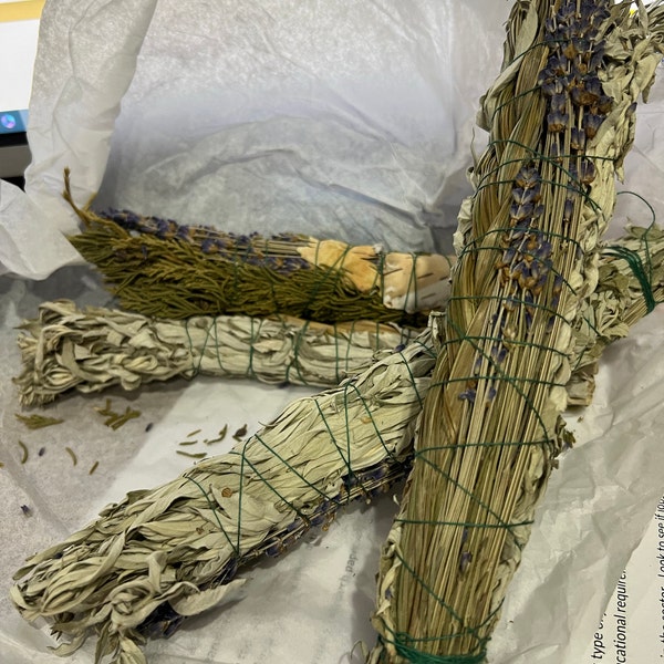 Cobweb.broom Besom ~ Natural Broom Corn W Jute Twine ~ Simple Small ...
