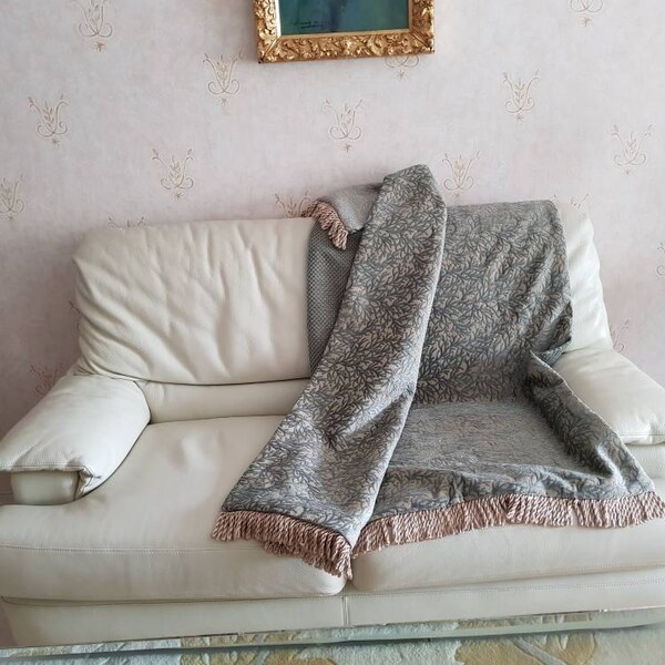 Medieval Tapestry Look Throw Blanket, Vintage Red Black Old World ...