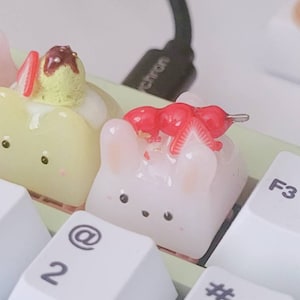 1 MYSTERY KEYCAPS Artisan Keycaps Cute Keycaps - Etsy