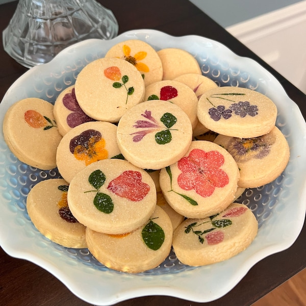 The Signature- Organic Edible Pressed Flower Shortbread Cookies ...
