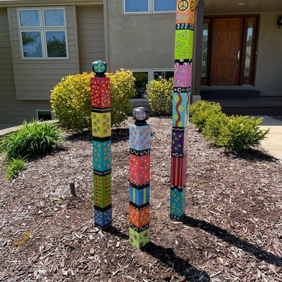 Garden Totem With a Twist - Etsy Canada