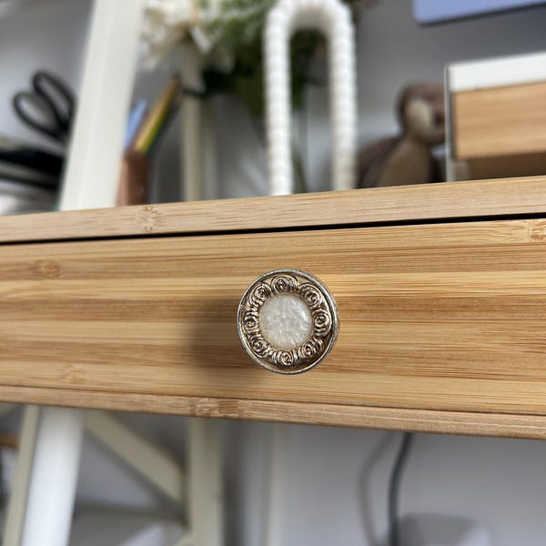 Solid Wood Dresser Knobs Pulls Drawer Handles Knobs Cabinet Kitchen Door Knobs Pulls Simple ...