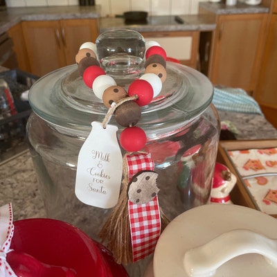 Barbie Wood Bead Garland, Barbie Party Decorations, Barbie Decor ...