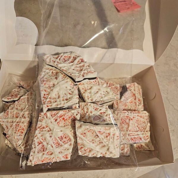 12 Sets (24 Oreos Total) Chocolate Dipped Bride and Groom Oreos ...