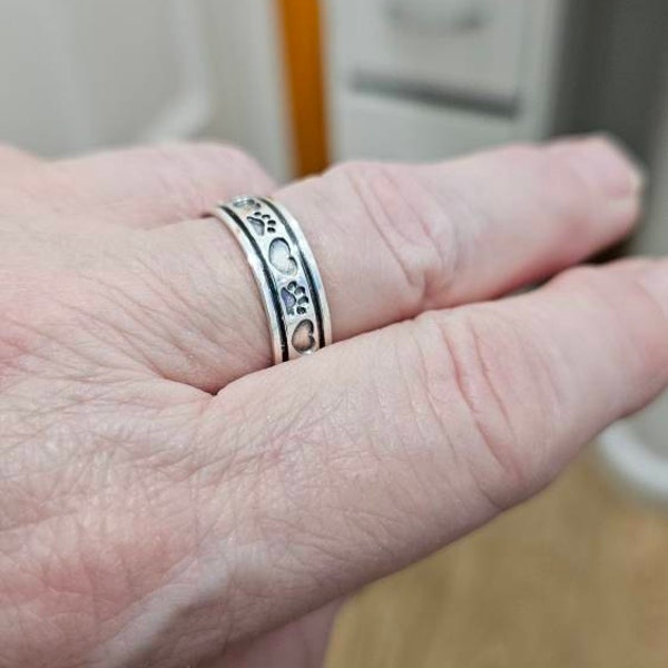 Sterling Silver Om Mani Padme Hum Ring - Etsy